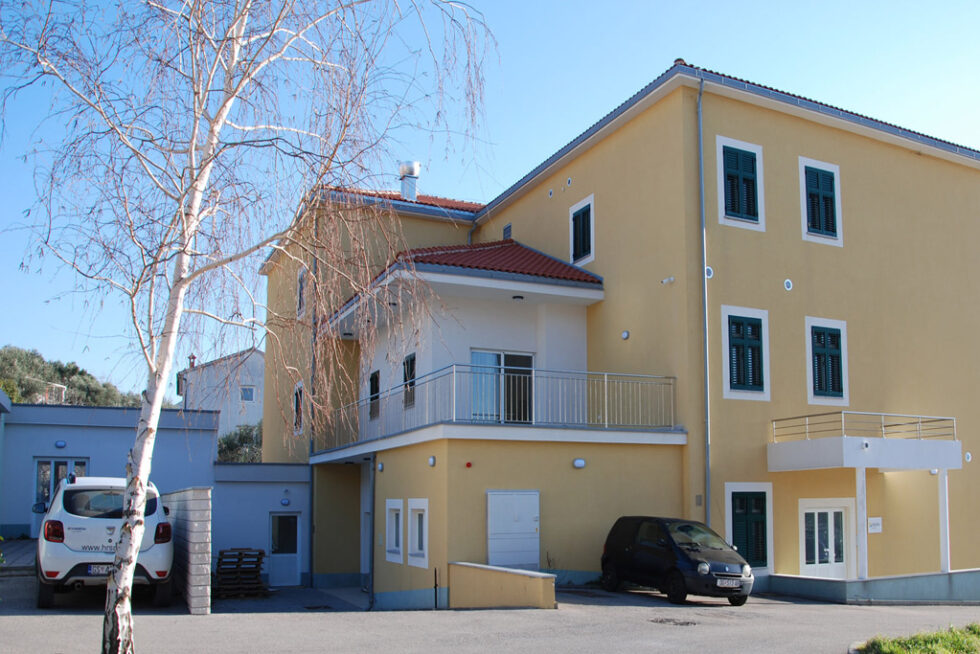 RAB DANAS|Rab - službene stranice